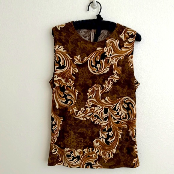 Susan Lawrence | Tops | Classic Top | Poshmark